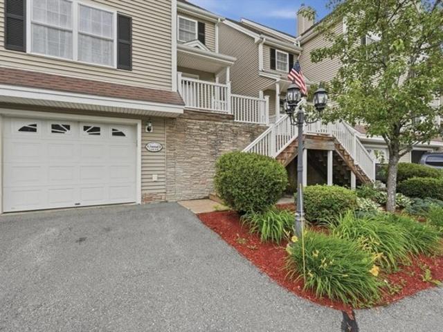 Pinewood Dr Unit B, Gardner, Condo For Sale