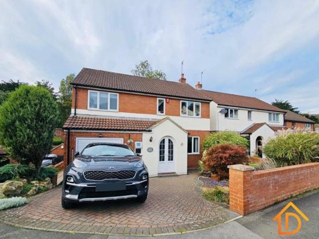 Pinewood Drive, Scarborough, 4 Bedroom Detached