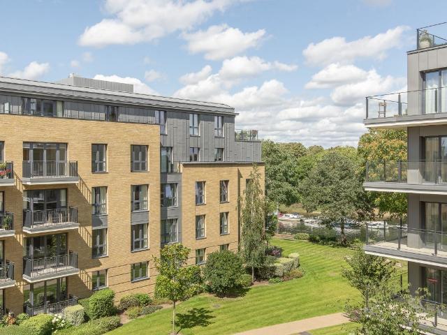 Pinewood Gardens, Teddington TW11, 3 bed flat to rent, £4,825 pcm | PrimeLocation