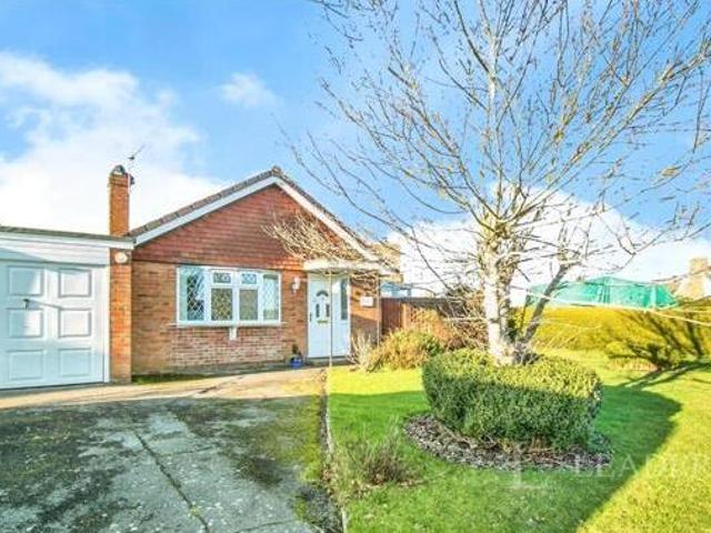 Pinewood Road, Hordle, 2 Bedroom Bungalow