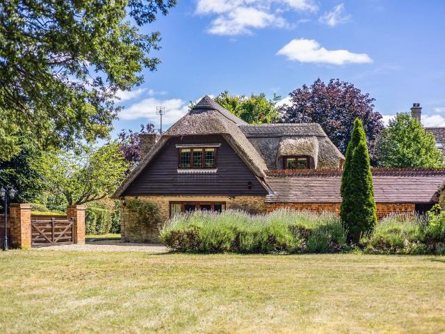 Pinewoods Road, Longworth, Abingdon, Oxfordshire OX13, 5 bed detached house to rent, £5,500 pcm | PrimeLocation