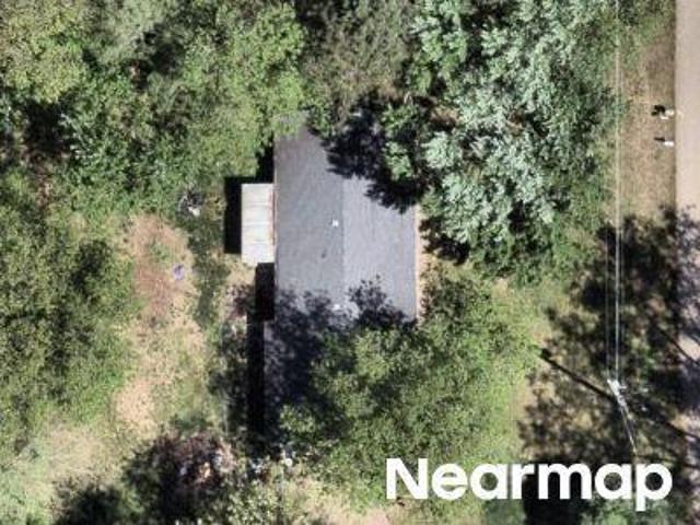 Pinetree Ln
