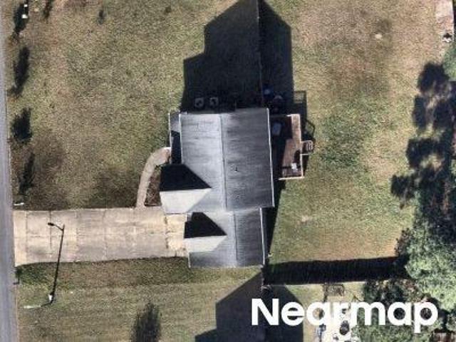 Pinevalley Ln