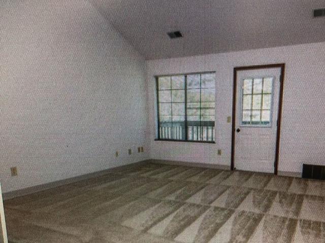 PINEVIEW 1 Bedroom Apartment for Rent at 4711 Walma Ave Se, Kentwood, MI 49512