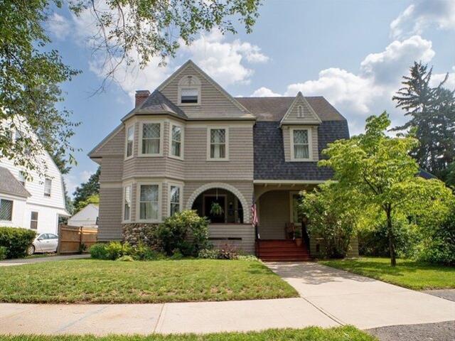 Pineywoods Ave, Springfield, Home For Sale