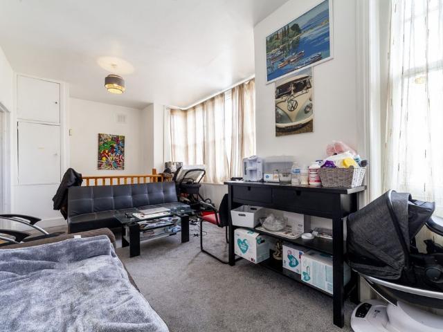 Pinfold Road, SW16, London