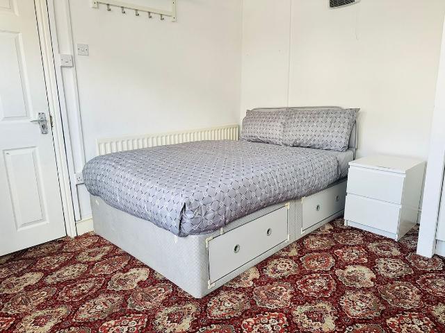 Pinfold St. Extension, Darlaston WS10, Studio to rent, £737 pcm | PrimeLocation