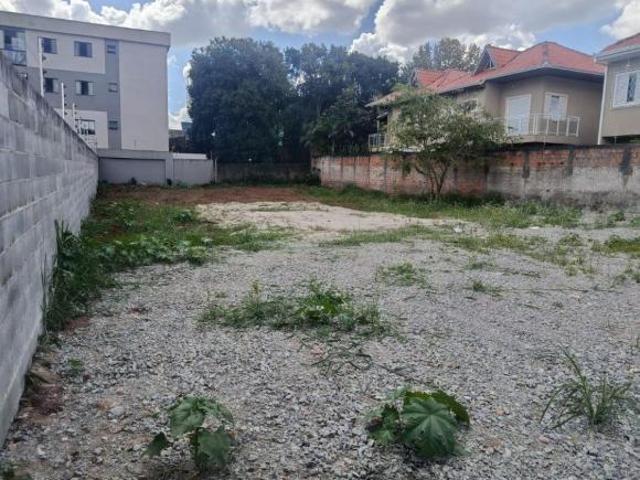 Pinhais Emiliano Perneta Excelente Terreno PLANO medindo 592 m² para Venda, localização Nobre