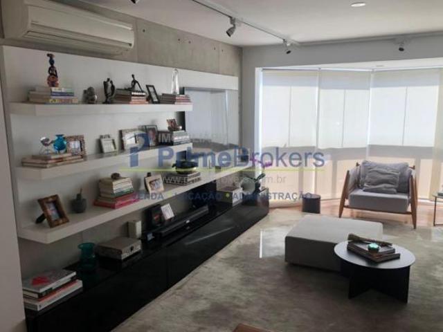 Pinheiros, 3 suites, 3 vagas com lazer.Próximo ao metrô