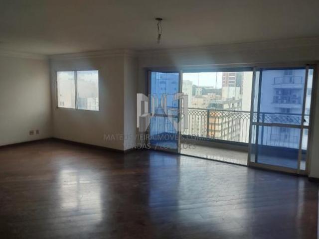 Pinheiros, 160 metros, 4 dormitórios e 3 vagas