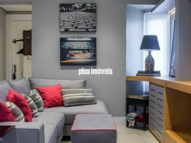 PINHEIROS APARTAMENTO IMPECAVEL,COM AR CONDICIONADO, 2 VAGAS