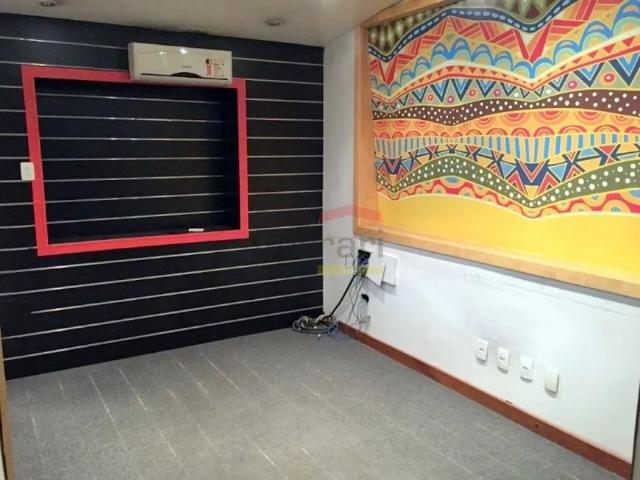 PINHEIROS Oportunidade Exclusiva: Prédio Comercial, São Paulo Locação Imediata!