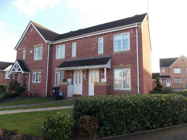 Pinkers Mead, Emersons Green, Bristol. 2 bed semi detached house to rent £1,395 pcm £322 pw
