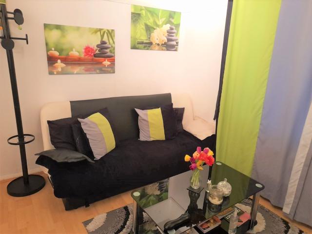 Pinkwell Lane,Hayes,UB3