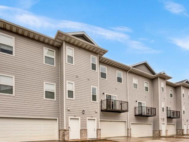 Pinnacle Villages Waverly 3 Bedroom Apartment for Rent at 1260 Leitha Ter, Waverly, IA 50677