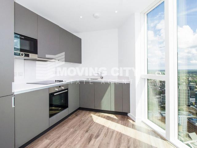 Pinnacle Apartments, Saffron Square CR0, 2 bed flat to rent, £2,000 pcm | PrimeLocation