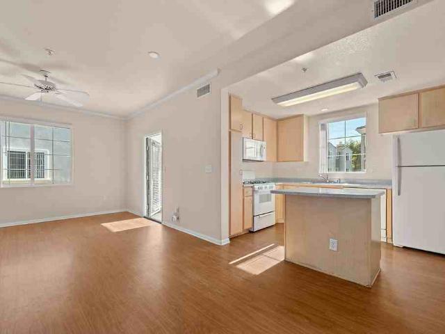 Pinnacle at Talega 2 Bedroom Apartment for Rent at 120 Calle Amistad, San Clemente, CA 92673 Talega