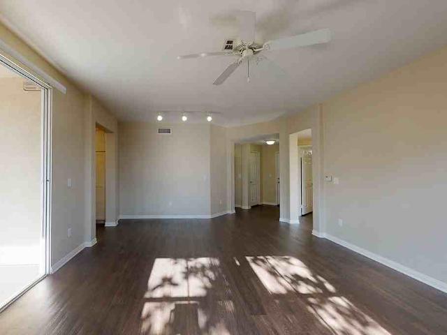 Pinnacle at Fullerton 1 Bedroom Apartment for Rent at 229 East Commonwealth Avenue, Fullerton, CA 92832 Downtown Fullerton