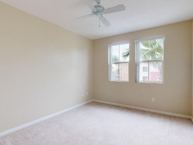 Pinnacle at Fullerton Studio Apartment for Rent at 229 E Commonwealth Ave, Fullerton, CA 92832 Downtown Fullerton