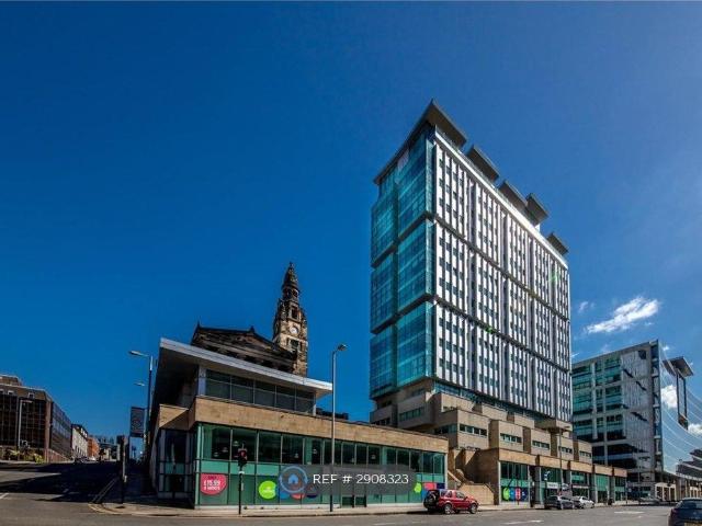 Pinnacle, Glasgow G2, 2 bed flat to rent, £1,550 pcm | PrimeLocation