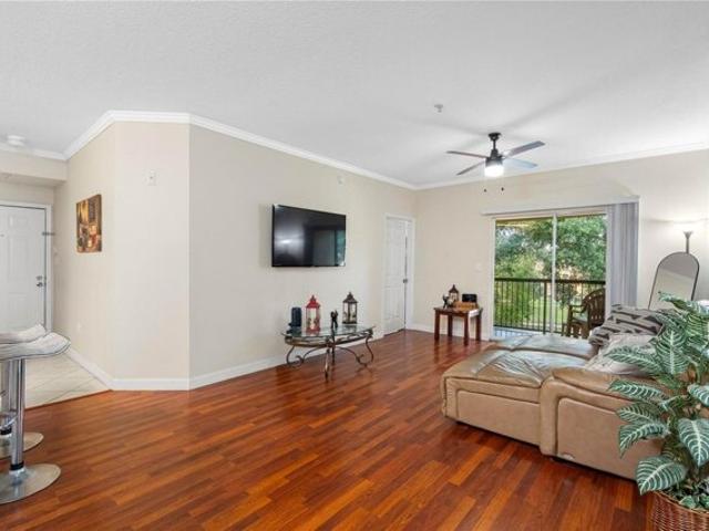 Pinnacle Heights Cir Apt,tampa, Condo For Sale