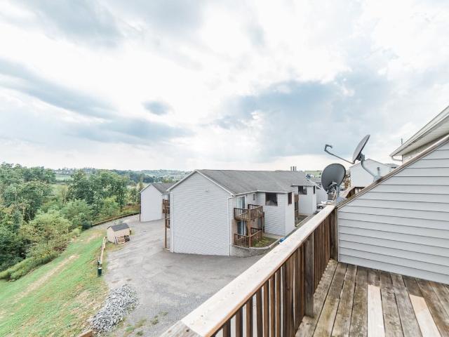 Pinnacle Heights 2 Bedroom Apartment for Rent at 100 Pinnacle Height Dr, Morgantown, WV 26505 Suncrest