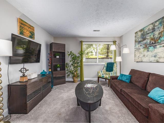 Pinnacle on Pleasant 3 Bedroom Apartment for Rent at 5001 Pleasant Ave, Fairfield, OH 45014