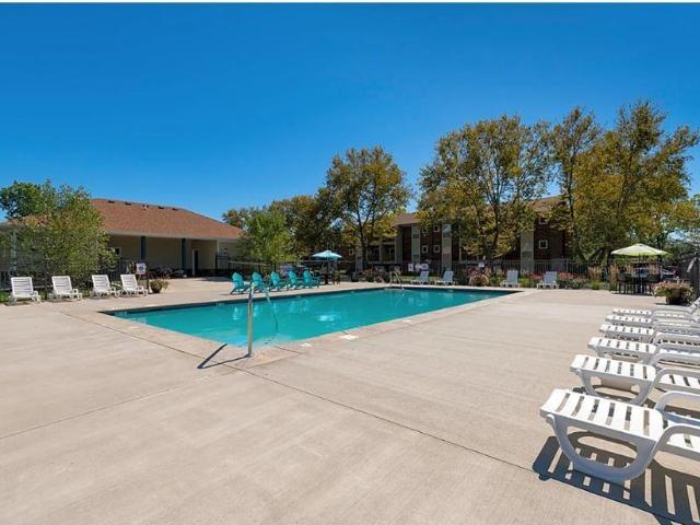 Pinnacle on Pleasant 3 Bedroom Apartment for Rent at 5001 Pleasant Ave, Fairfield, OH 45014
