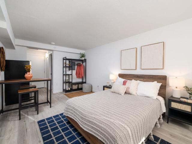 Pinnacle Point Studio Apartment for Rent at 3518 Pacific Hwy E, Fife, WA 98424 Fife