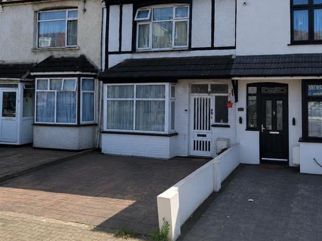 Pinner Road, Harrow HA1, Studio to rent, £1,096 pcm | PrimeLocation