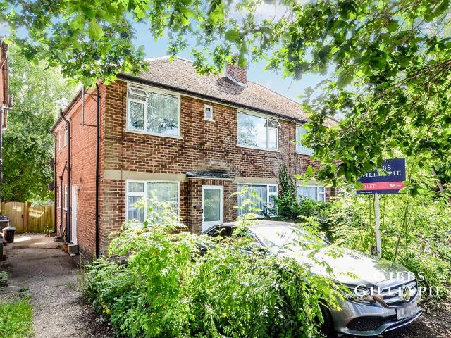 Pinner Road, Northwood HA6, 2 bed flat to rent, £1,650 pcm | PrimeLocation
