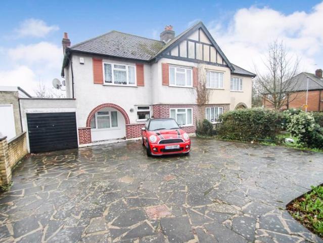 Pinner Road, Northwood HA6, 3 bed semi detached house to rent, £2,500 pcm | PrimeLocation