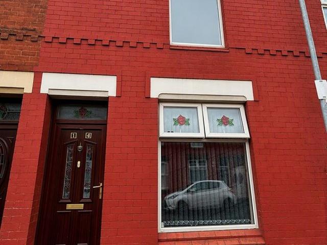 Pinnington Road, Manchester M18, 3 bed property to rent, £1,150 pcm | PrimeLocation