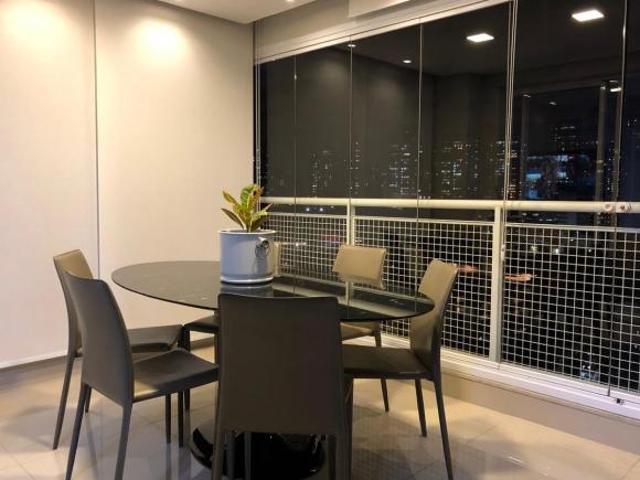 PINOT NOIR. LINDO, NOVO, VARANDA GOURMET, EM CLUBE. DECORADO POR ARQUITETO!