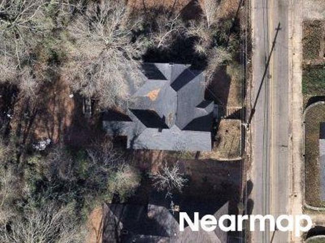 Pinson St