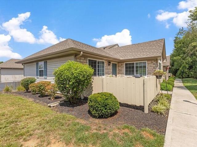 Pioneer Cir, Pickerington, Condo For Sale