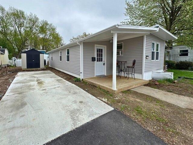 Pioneer Way, Springfield, Property For Sale