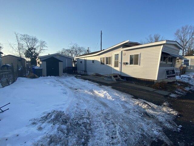Pioneer Way, Springfield, Property For Sale