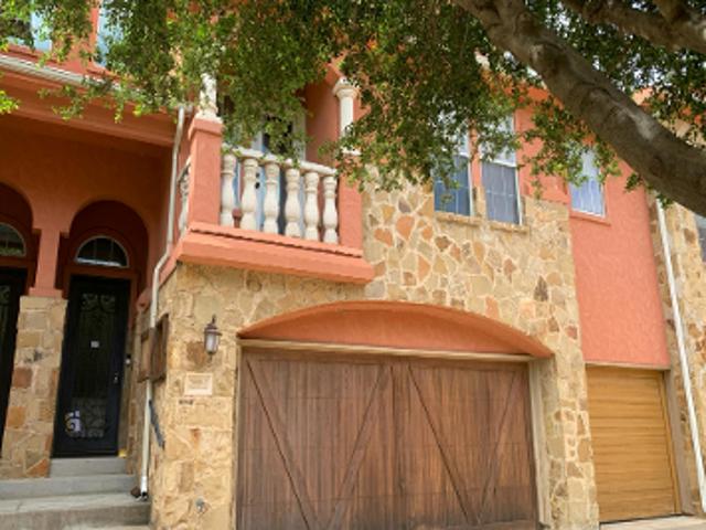 Piazza Ct Unit 3
