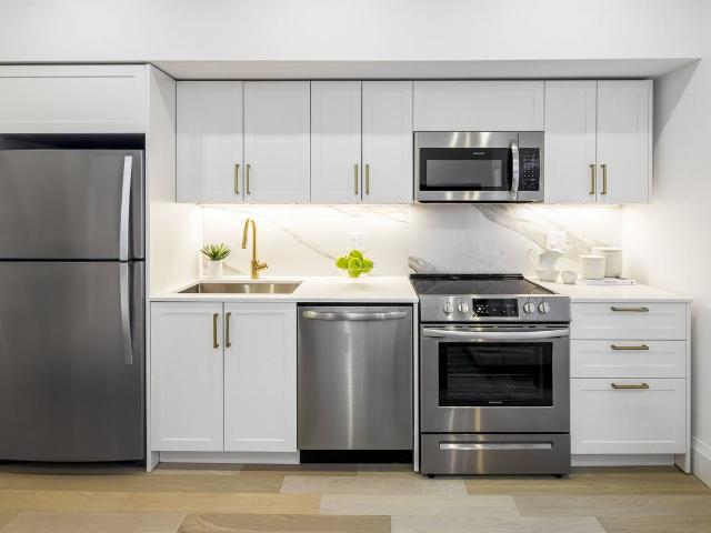 Piazza Alta 2 Bedroom Apartment for Rent at 1099 Germantown Ave, Philadelphia, PA 19123 Fishtown