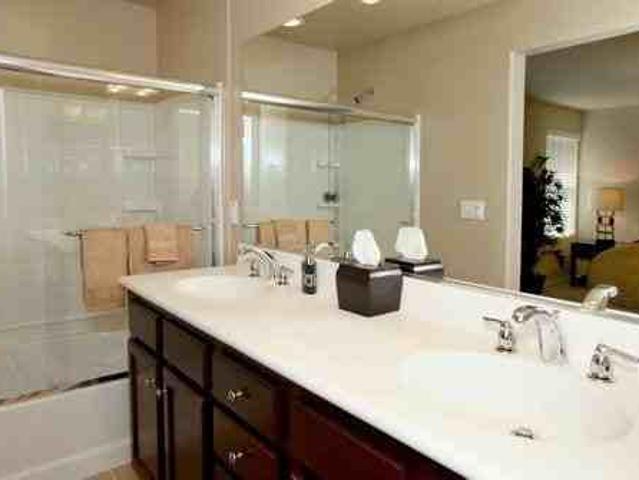 Piazza D'Oro 3 Bedroom Apartment for Rent at 3402 Piazza De Oro Way, Oceanside, CA 92056 Mira Costa