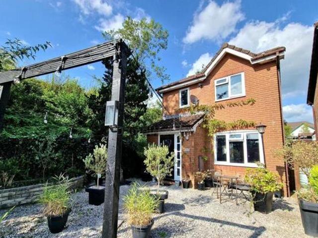 Picton Gardens, Bridgend, 3 Bedroom Detached