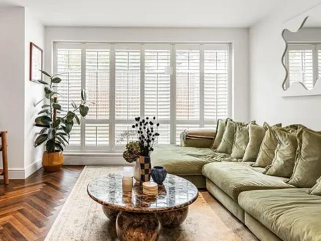 Picture House Mews, 245 Wood Street, Walthamstow, E17 3NT, United Kingdom | 3 bed house for rent #168057972 | Rentberry