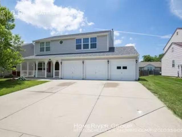 Picture perfect 3 bedroom home on the West side! 2518 Drewmat.