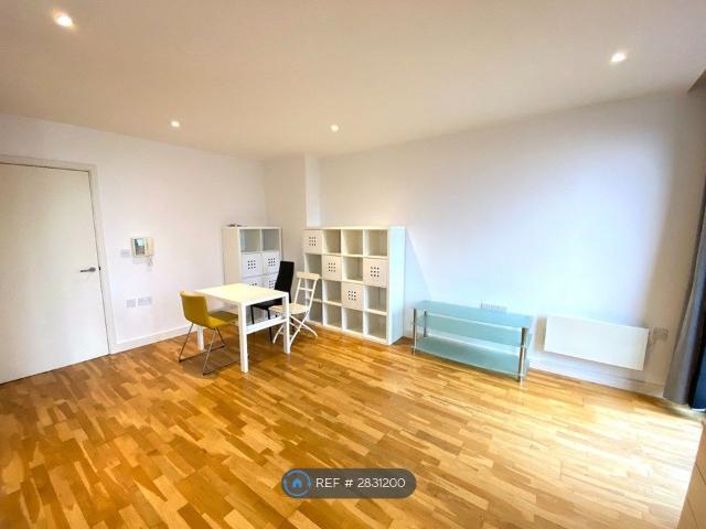 Piccadilly Place, Manchester M1, Studio to rent, £990 pcm | PrimeLocation