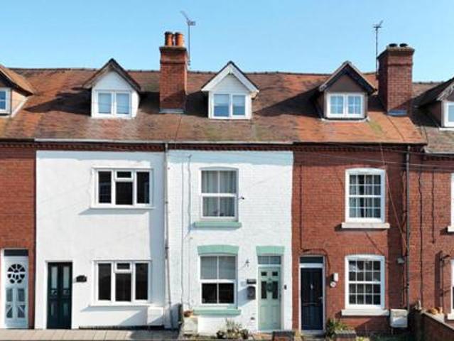 Piccadilly, Tamworth, 3 Bedroom Terraced