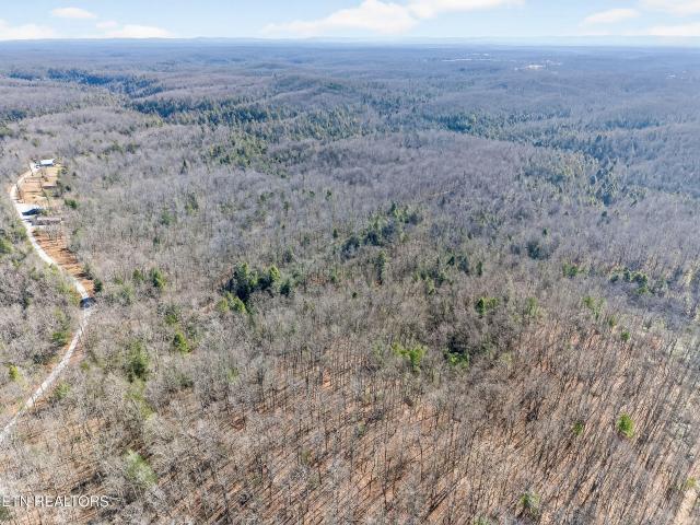 Pickett Park Hwy, Jamestown, TN 38556