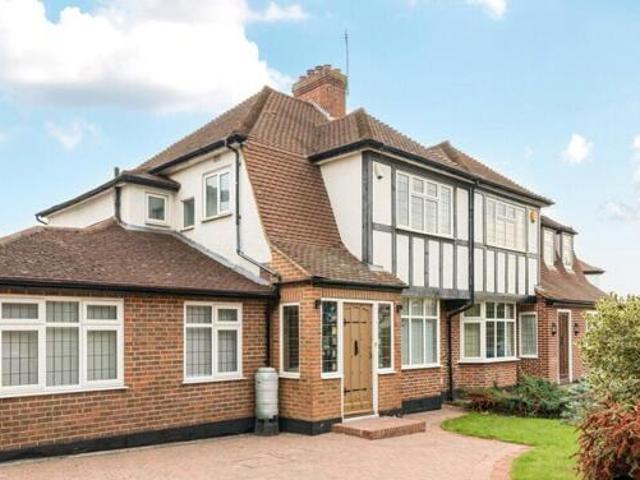 Pickhurst Green, Hayes, 4 Bedroom Semi detached