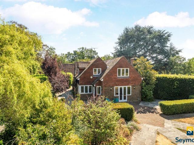 Pickhurst Road, Chiddingfold GU8, 4 bed detached house to rent, £6,000 pcm | PrimeLocation