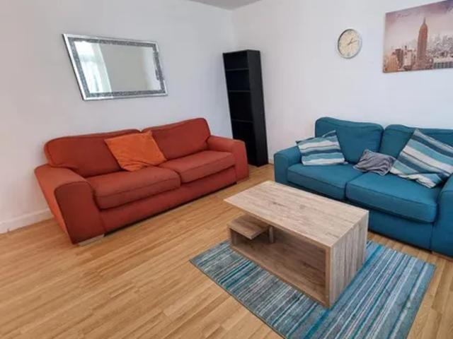 Pickmere Avenue, Manchester, M20 1GQ, United Kingdom | 4 bed duplex for rent #140398700 | Rentberry
